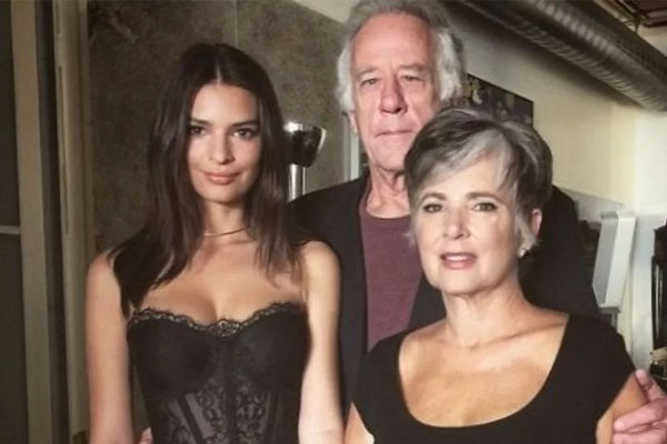 Emily Ratajkowski Height, Age, Diet (October 2025)